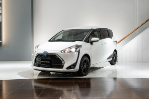 All-New Toyota Sienta Hybrid X in Singapore - Latest Model