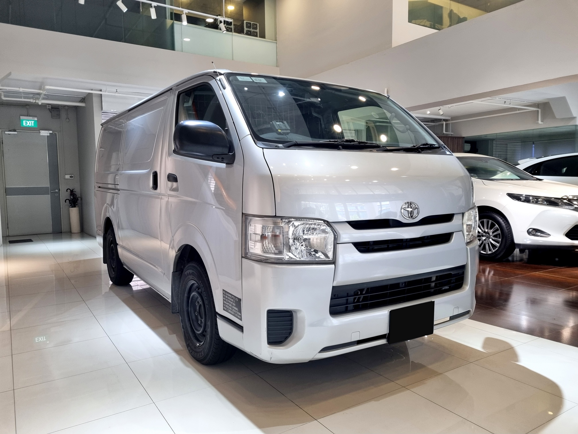 Used Toyota Hiace For Sale